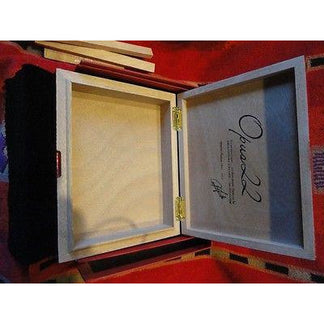 Fuente Opus 22 Ltd Red Lacquer traveler in the original box only 375 m ...
